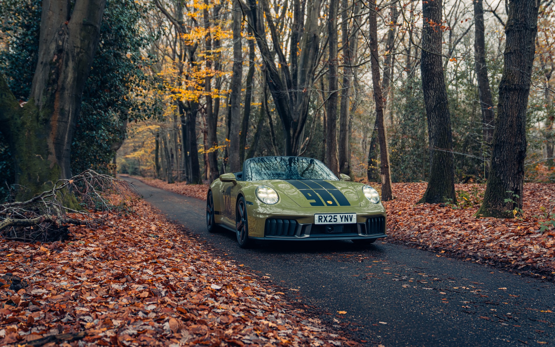 Porsche 911 Spirit 70 by Exclusive Manufaktur: ’70s flair meets modern ...